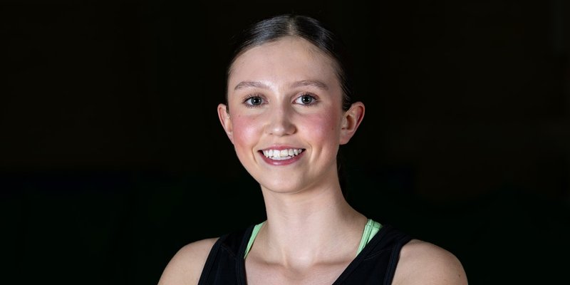 Ella Makes England Roses Academy! - Hucclecote Netball Club